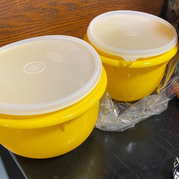Tupperware | Kitchen | Yellow Tupperware Kitchen Storage Bowls New Old ...
